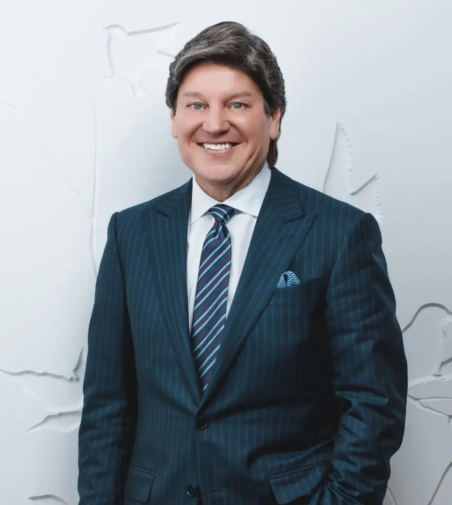 Why Do People Decide to Have Plastic Surgery?