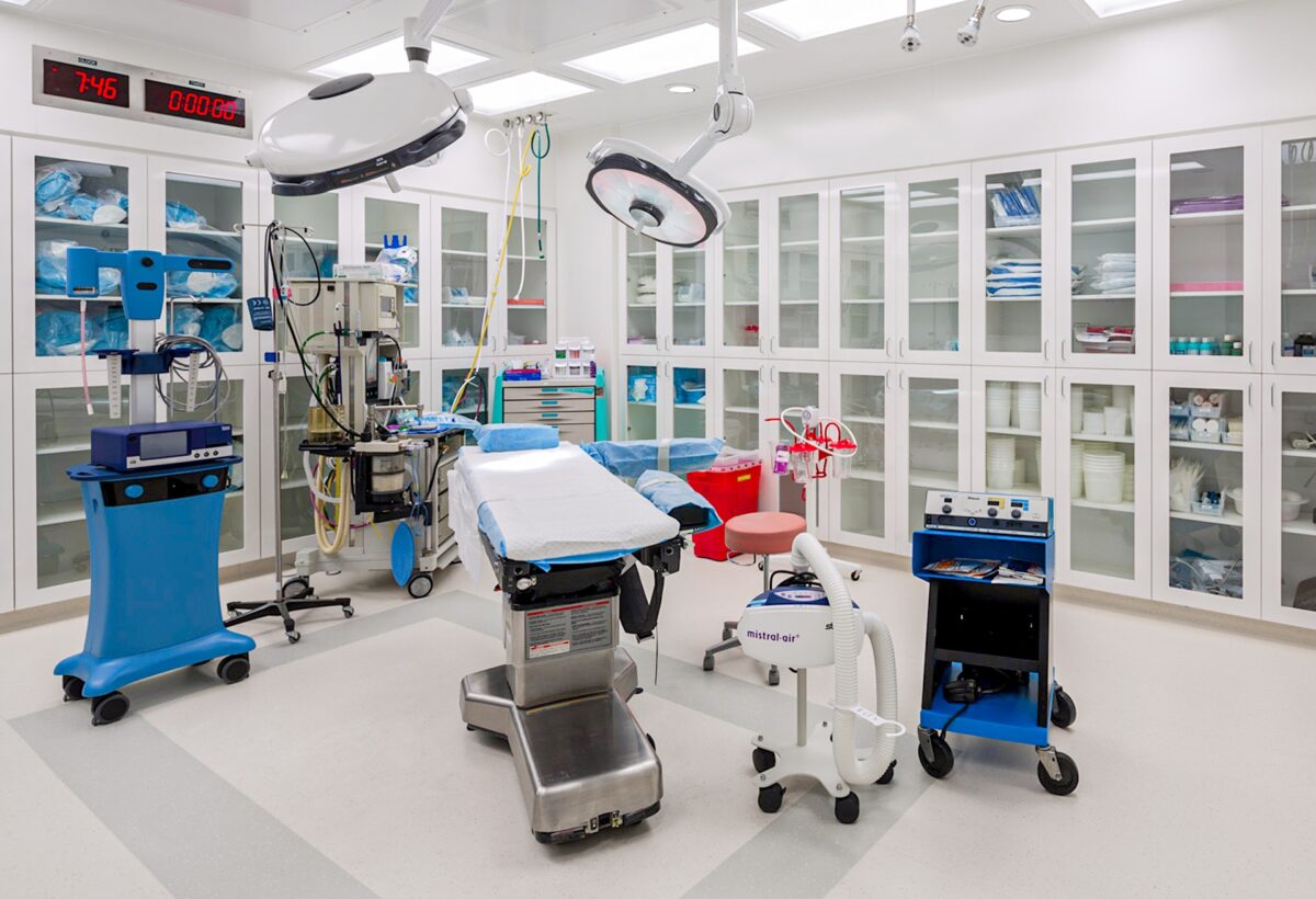 Our Surgery Center | Vitenas Cosmetic Surgery